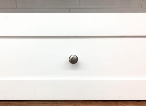 How to Install Handles and Knobs on Shaker Drawer Fronts : True ...
